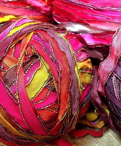 vintage curly ribbon hand dyed 1/4" rayon luminescent black Edge 3yds ...