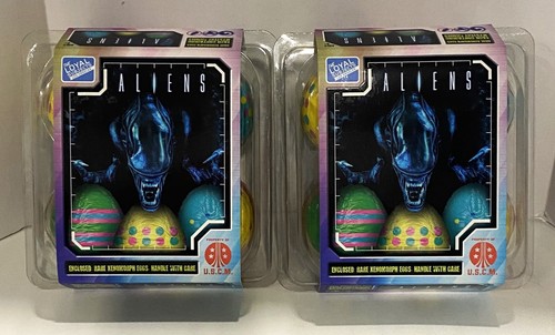 Set of 2 Aliens Xenomorph Colored Easter Eggs 4-pack ~ Each Egg Has ...