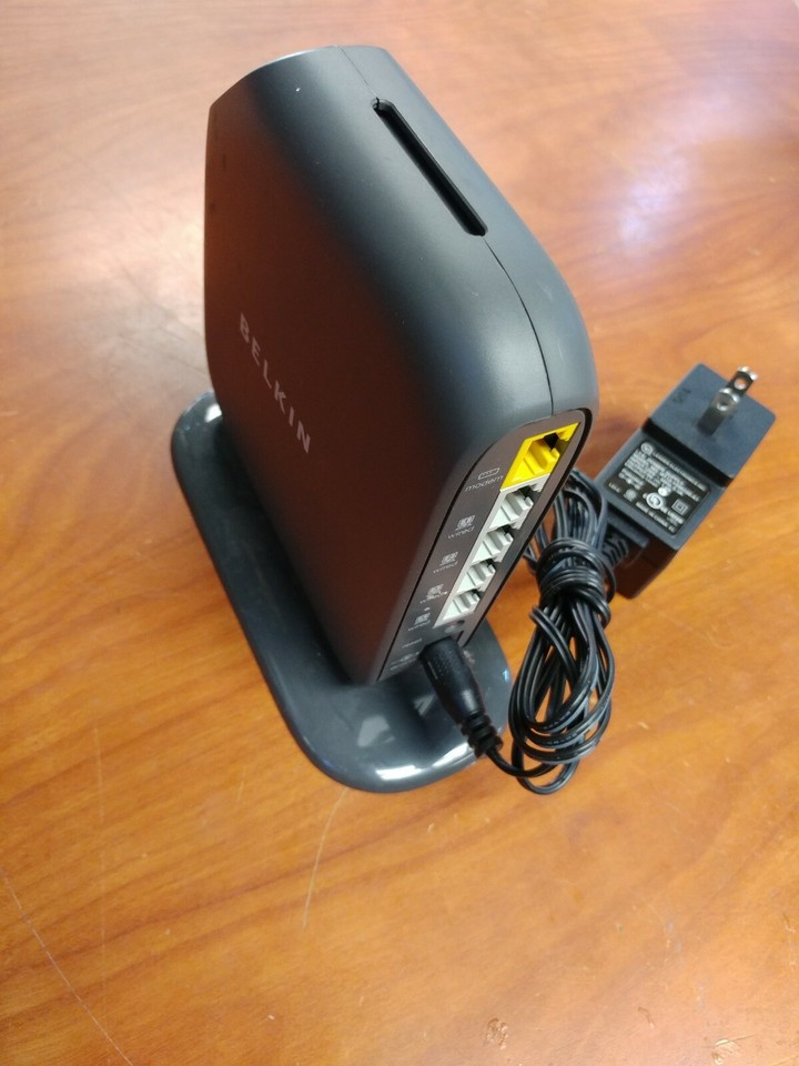 Belkin Surf N300 300 Mbps 4-Port 10/100 Wireless N Router (F7D2301 ...