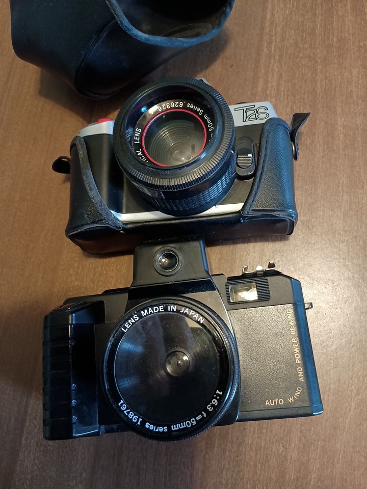 Lot Of 2 35 mm Cameras Protax And Derlai With 50 mm Optical Lens ...