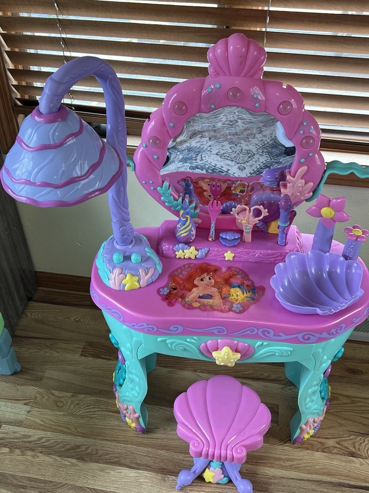 TESTED The Little Mermaid Magical Talking Salon Vanity Disney Princess ...