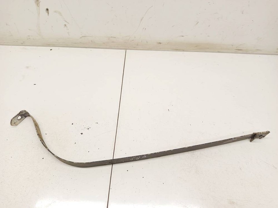 Fuel tank holder for Volkswagen Passat UK2707638-68 | eBay UK