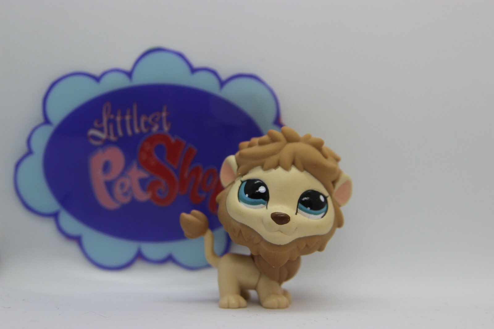 Pet Shop Lion d’occasion | Plus que 2 à -60%