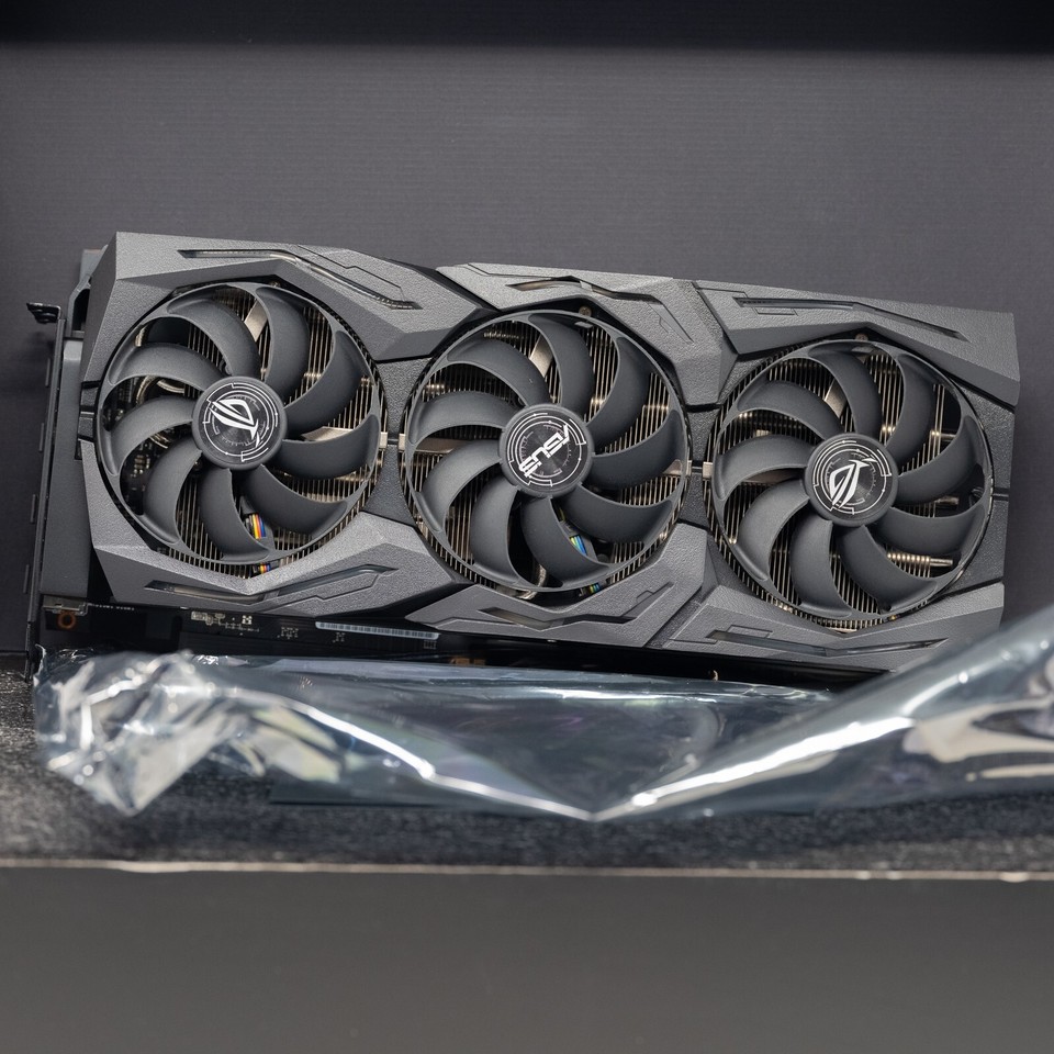 ASUS ROG STRIX RX 5700 XT GAMING OC 8GB / ROG-STRIX-RX5700XT-O8G-GAMING ...