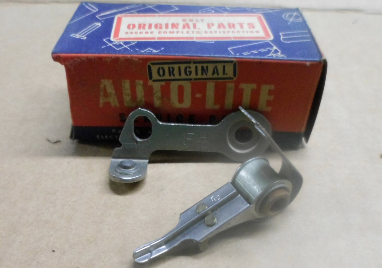 NOS Autolite 1-28 IGW3028MS Ignition Points Set 1956 Desoto Dodge ...