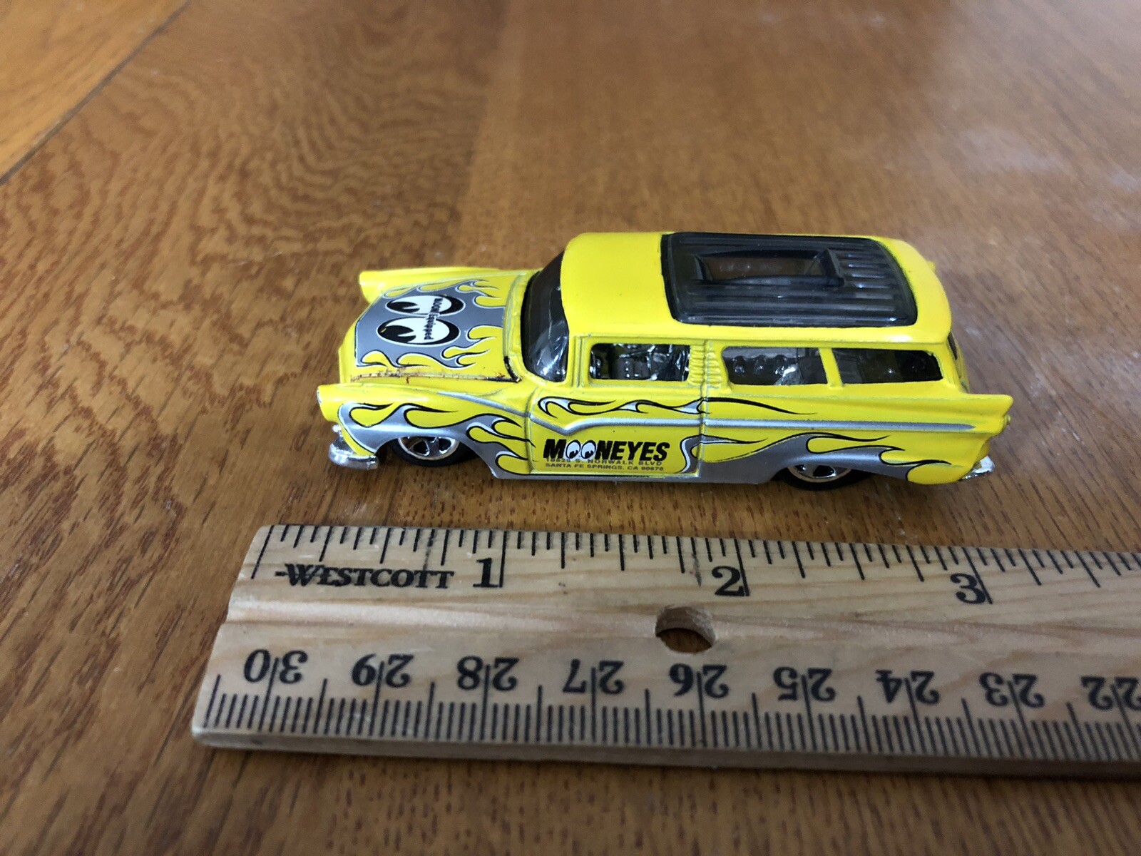 HOT WHEELS 2002 MOONEYES 8 CRATE HOT ROD SANTA FE SPRINGS CA COOL | eBay