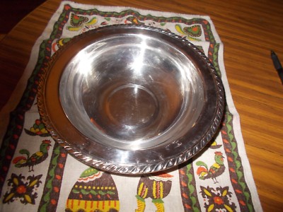 Oneida USA Vintage Silver Plate Bowl marked with OL emblem great ...