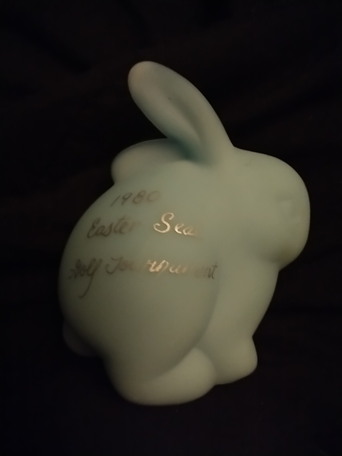 Fenton Rabbit Blue Satin Bunny Figurine 1980 Easter Seal Rabbit With ...