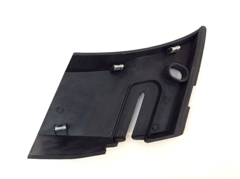 2007-2013 GMC Sierra RH Passenger Side Air Inlet Grille Panel End Cap ...