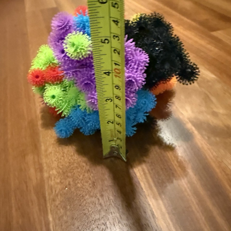Bunchems Spiky Plastic Hedge Porcupine Creative Building Sensory Balls ...