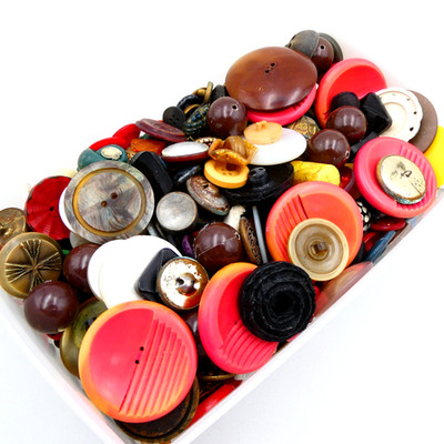 Unsorted Vintage Button Box Lot 2 lbs Military Shell Rhinestone Plastic ...