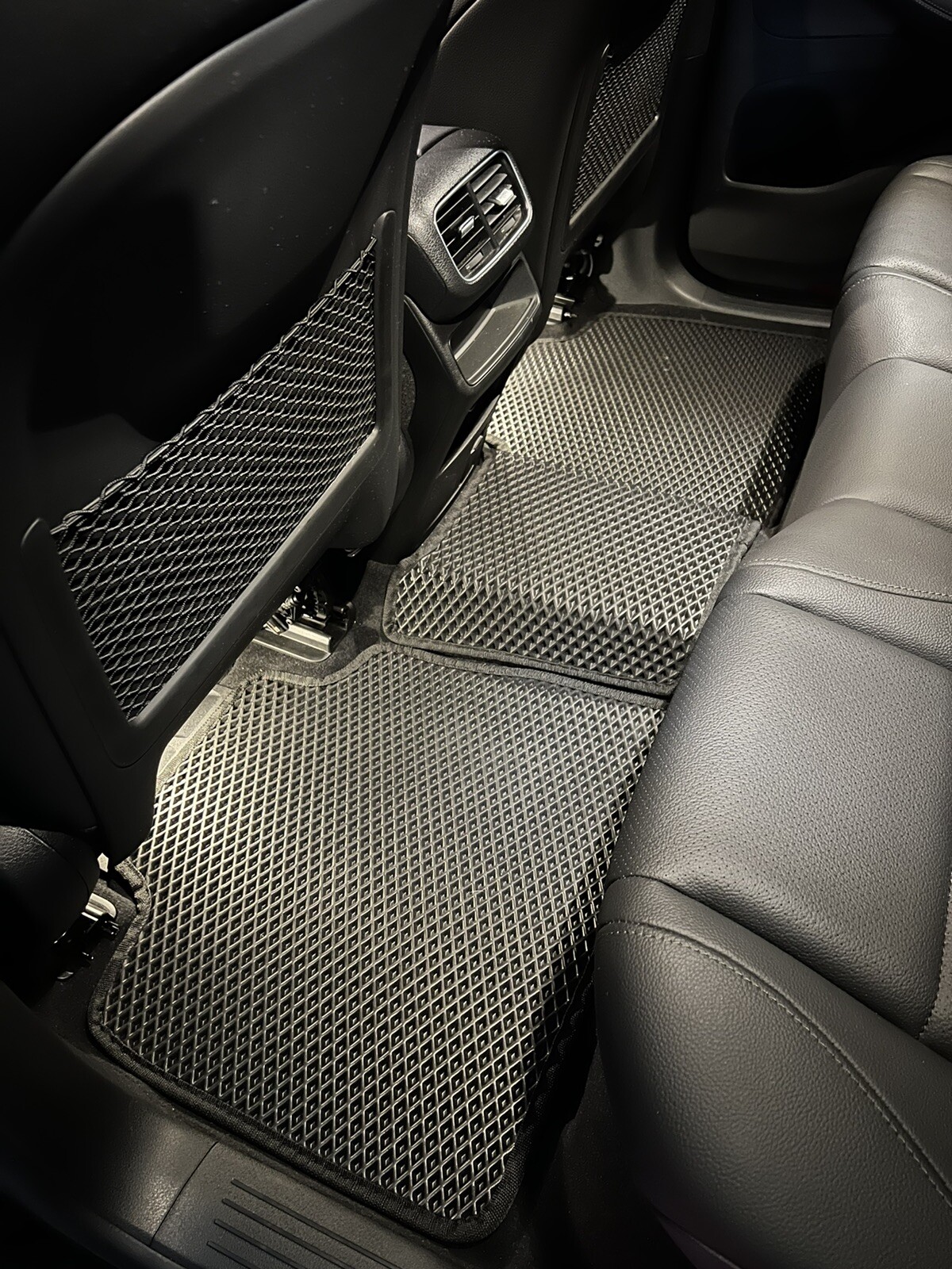 kia sportage 2022-2023 flooring custom mats . All Weather OEM fixation ...