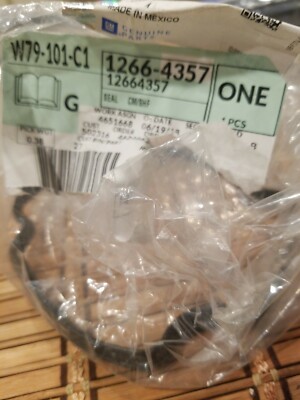 12664357 GM Genuine OEM-Valve Cover Gasket 12664357 | eBay