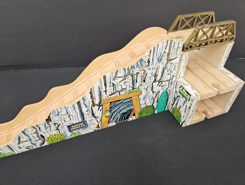 Vintage Thomas the Train Railway - SODOR MINING CO Bridge Overpass ...
