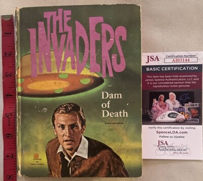 THE INVADERS Hardcover book signed by Roy Thinnes w/JSA COA | eBay