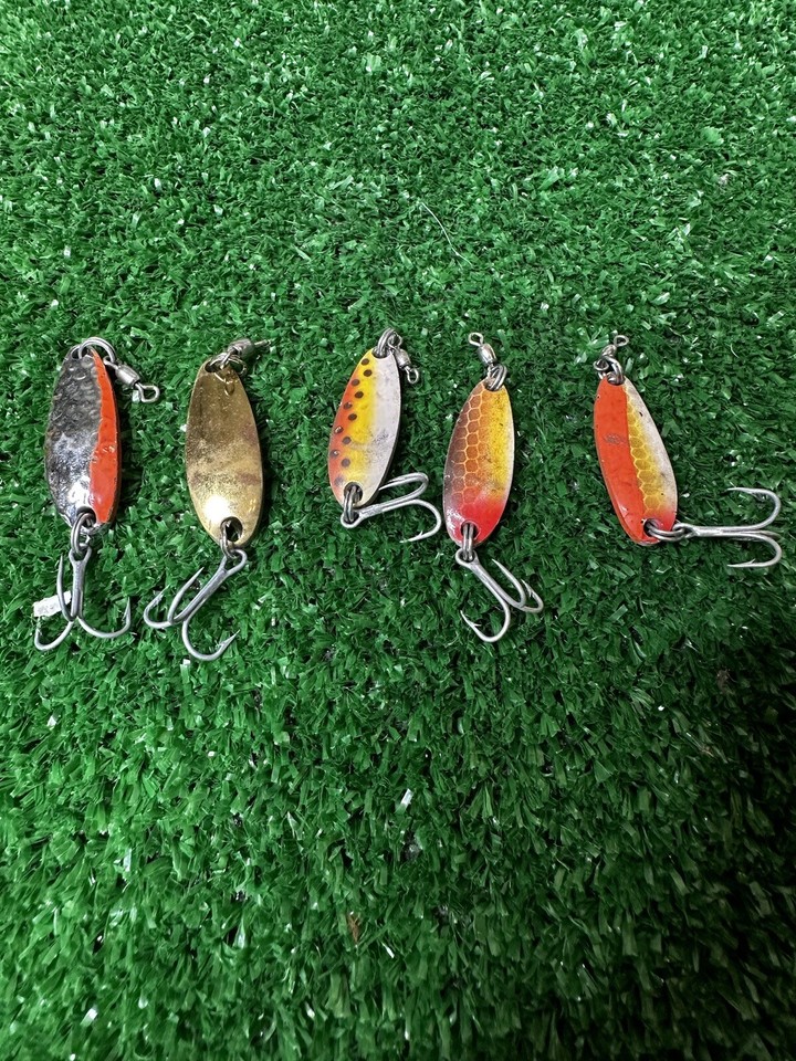 Lot of vintage Krocodile fishing spoons different sizes and colors | eBay