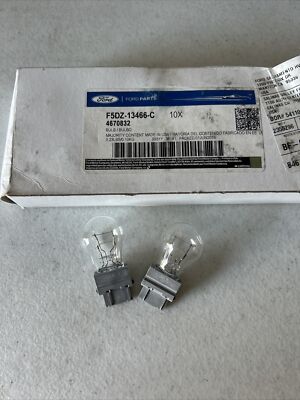 Genuine Ford F5DZ-13466-C Bulbs Pair - Set Of 2 Bulbs | eBay
