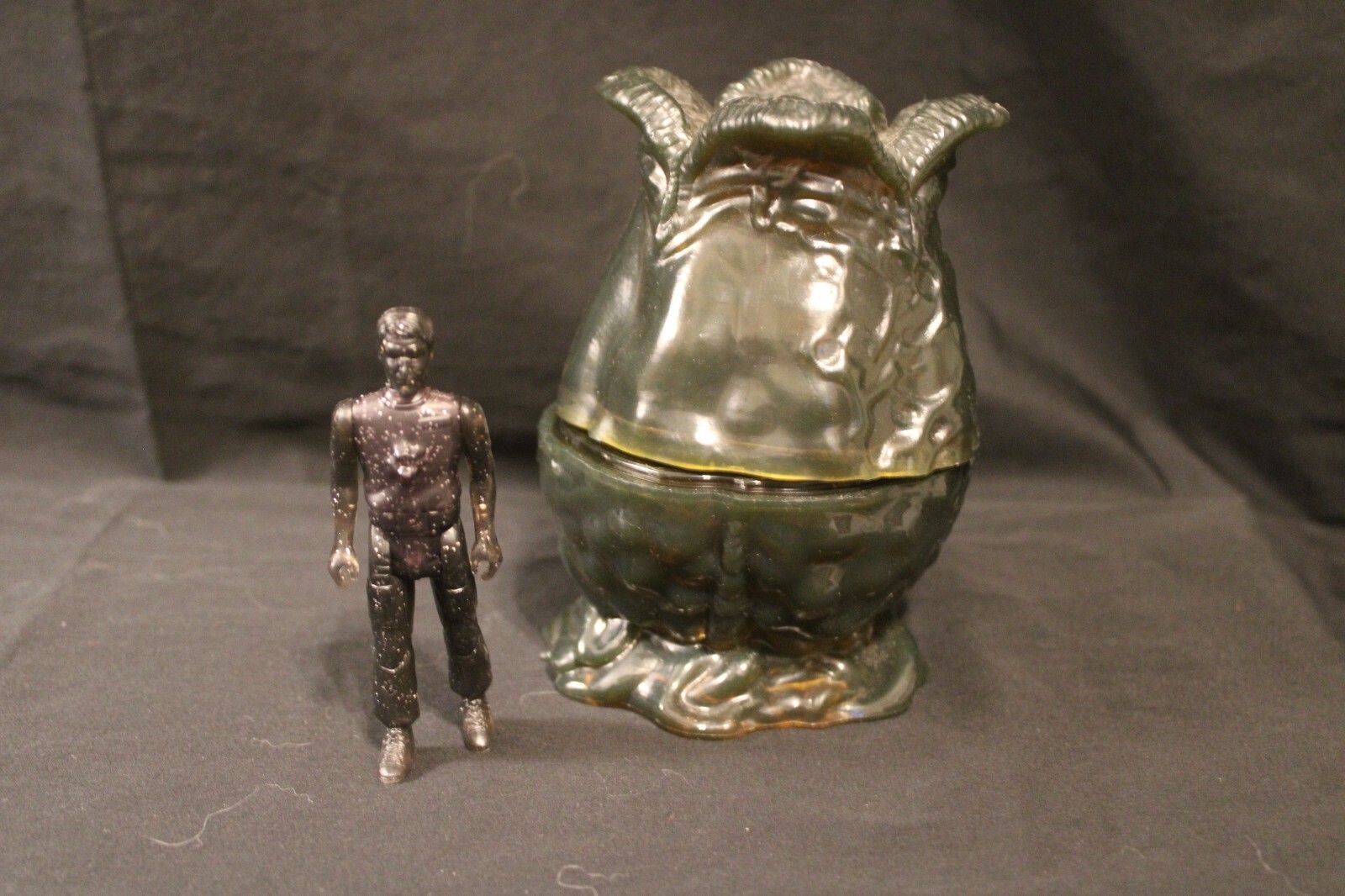 SDCC 2014 Alien Egg Super 7 Kane Chestburster Action Figure | eBay