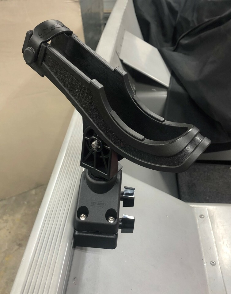 Tracker Boats Guide V-14 Versatrack Fishing Rod Holder Custom ...