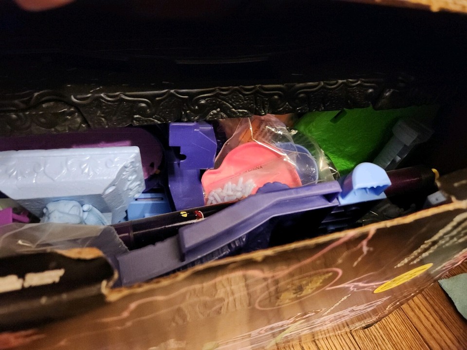 Monster High Freaky Fusion Catacombs Playset 4 Foot NEW | eBay