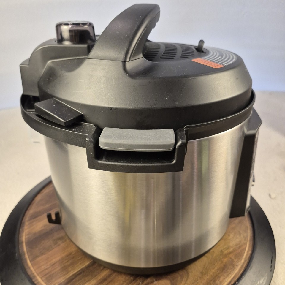 Instant Pot Duo Evo Plus 6 10-1 Multi-Use Programmable Pressure Cooker ...