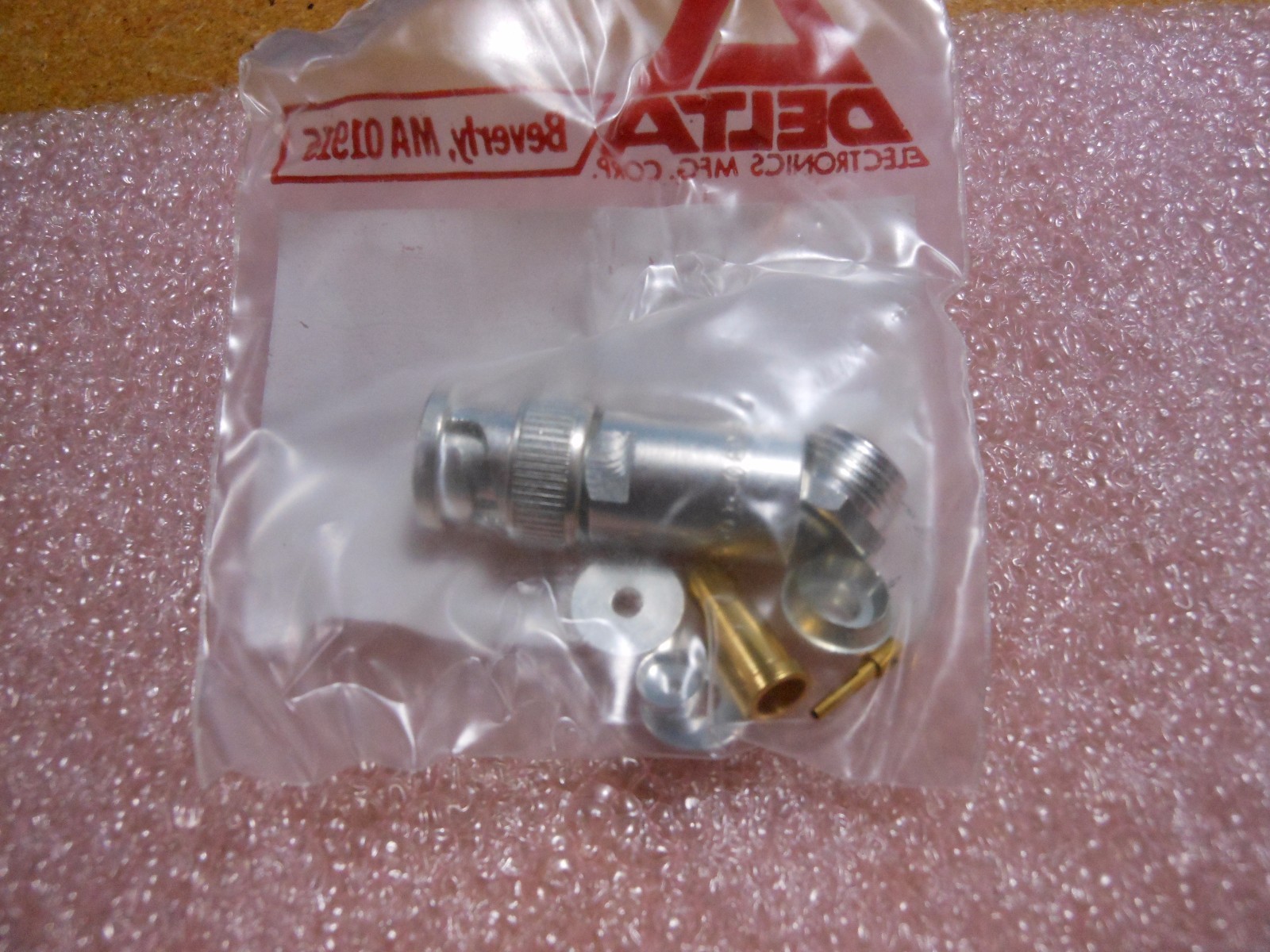 DELTA CONNECTOR PART # 2001-069-A001 NSN: 5935-00-109-0179 | eBay