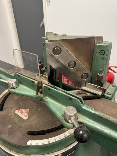 Morso F Foot operated mitre guillotine with left and right arm ...