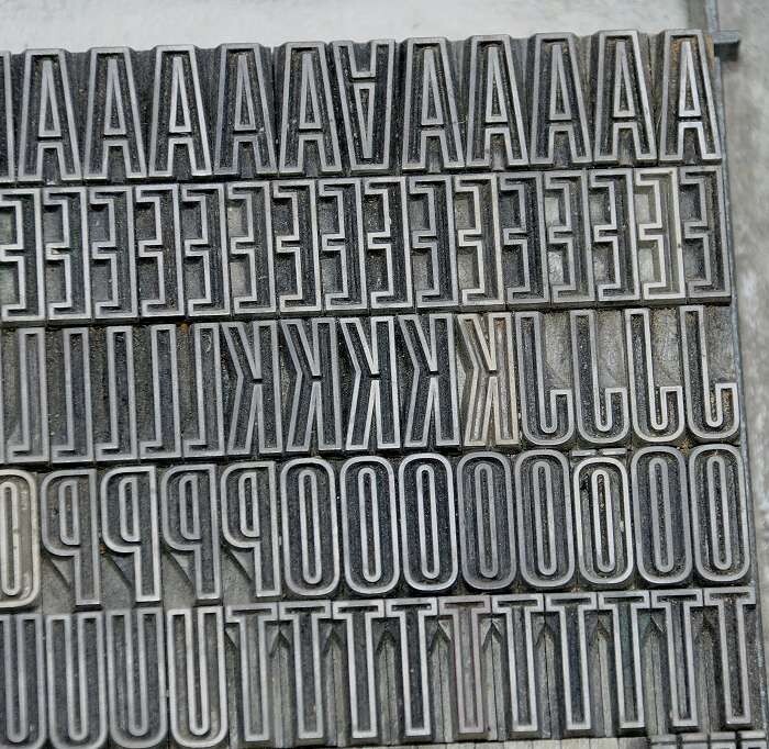 Police de Caractères OUTLINE plomb lettres typographie imprimerie ...