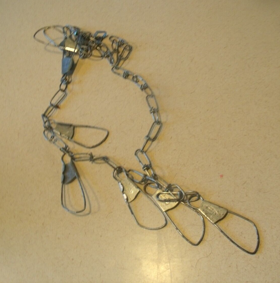 Vintage Metal Chain fishing fish stringer 8 hook clamp northern pike ...