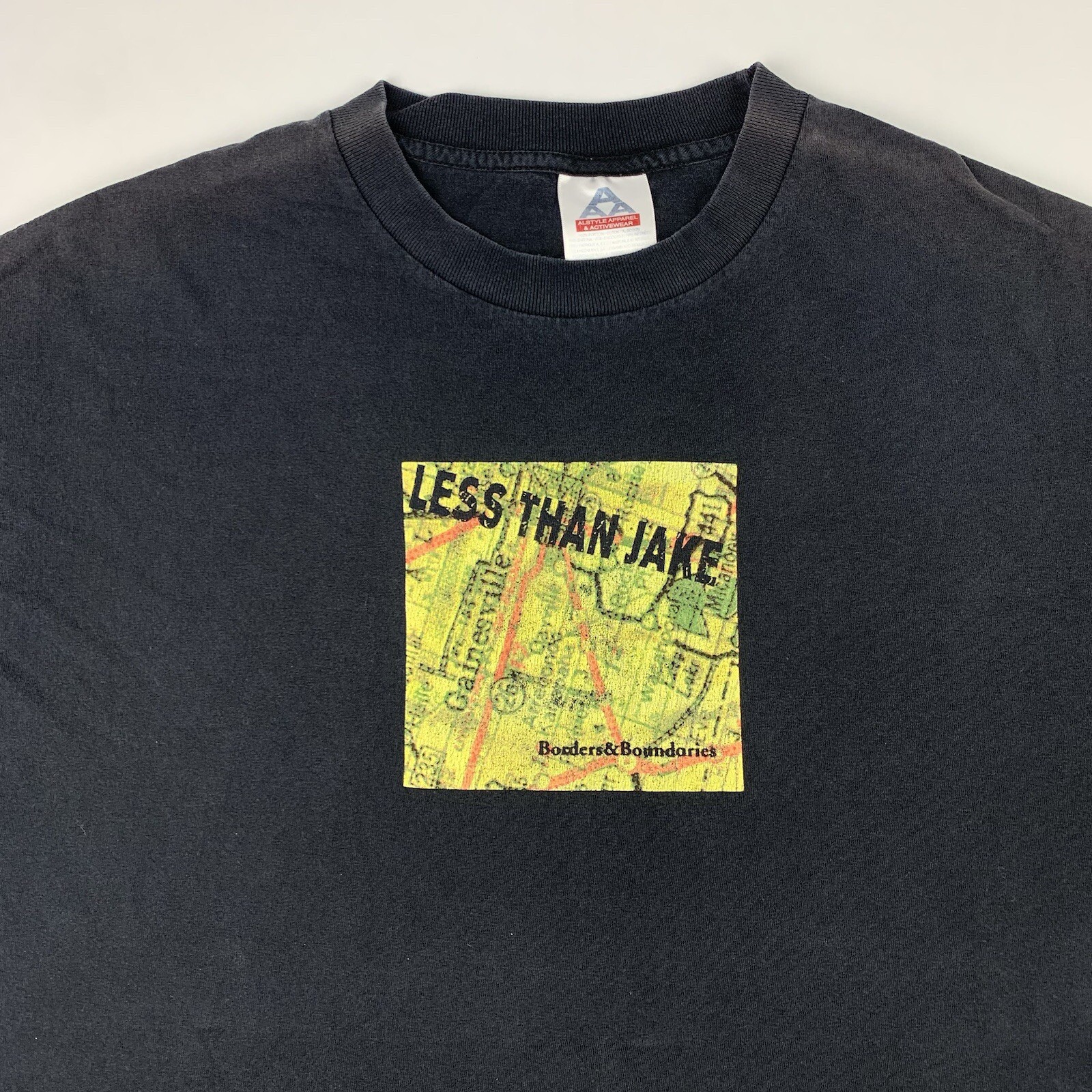VTG Less Than Jake 2003 Borders & Boundaries Band T-S… - Gem
