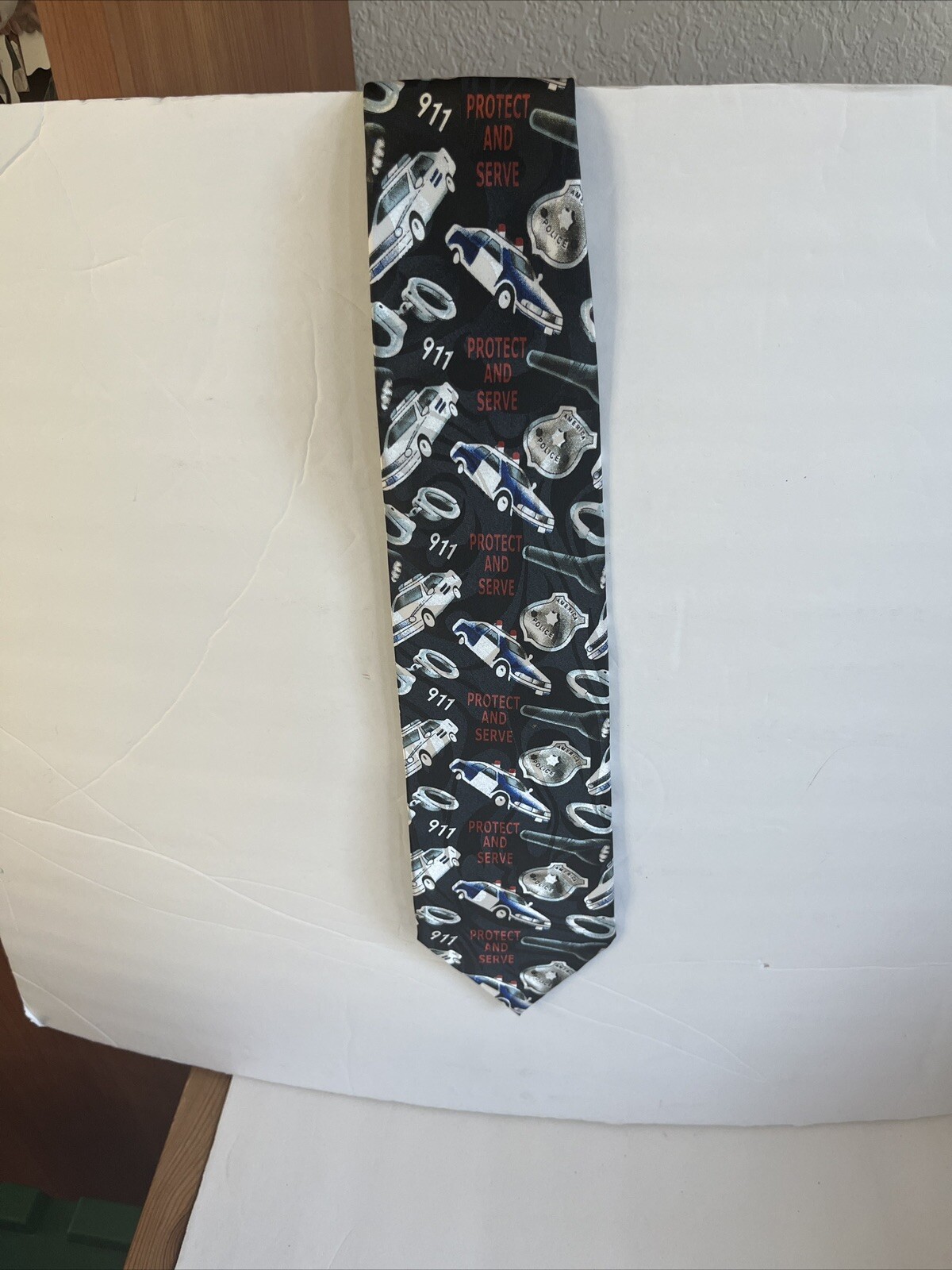 Protect & Serve Men's Necktie Police Badge Cop Law En… - Gem