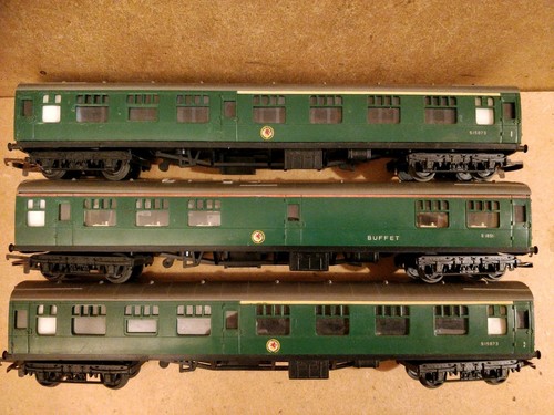 3 BR Green Mk1 Coaches for Hornby 00 Gauge Train Sets | eBay