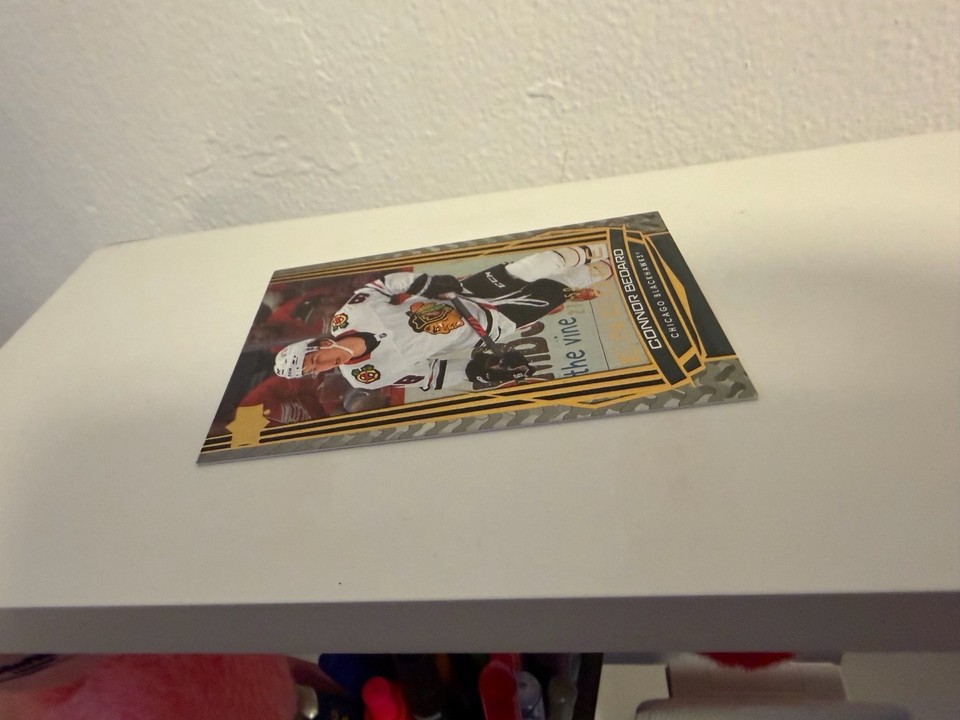 Connor Bedard 2025-26 Upper Deck Encore Gold 27/50 Chicago Blackhawks ...