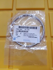 96293025 NEW GM OEM Exhaust Catalytic Converter Gasket | eBay