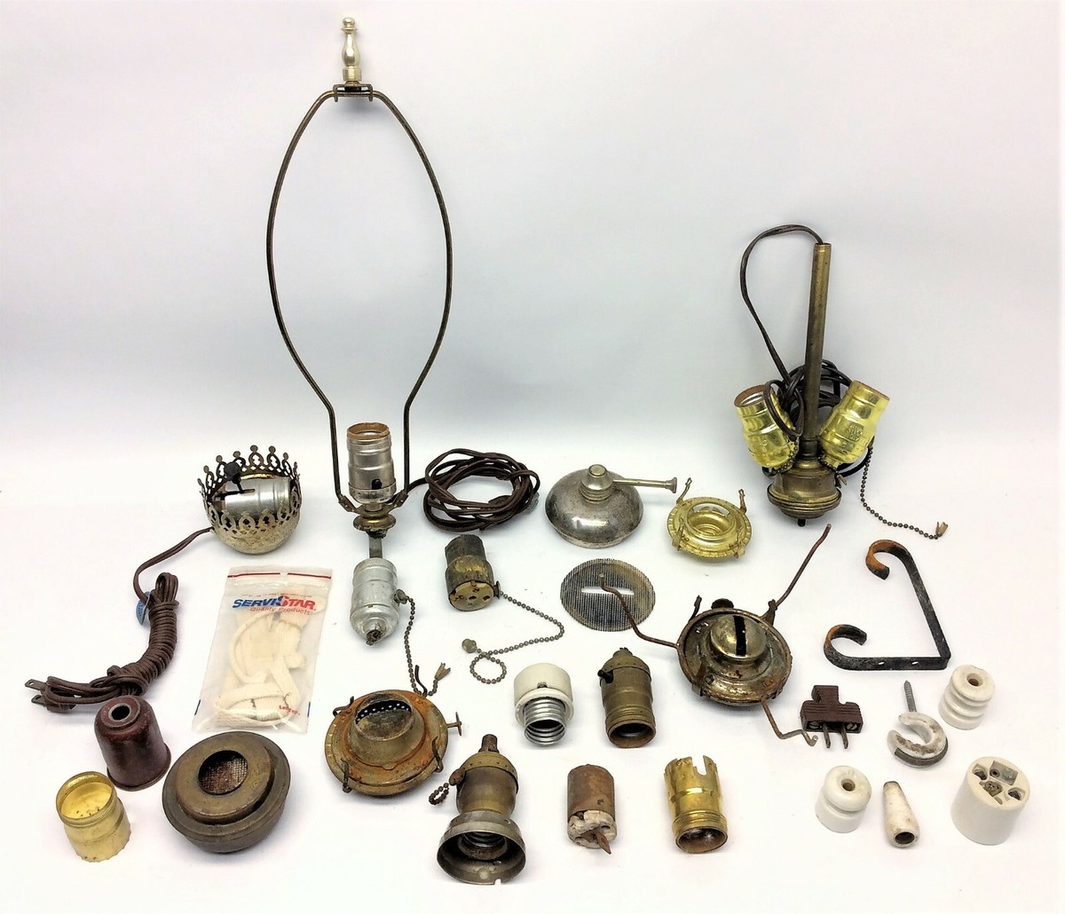 Oil Lamp Parts Kerosene Iron Horse Hanging Lamp Parts Frame Ruby