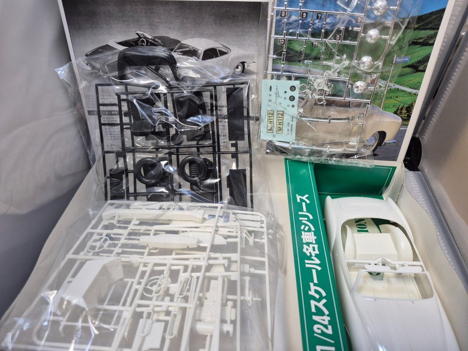 GUNZE SANGYO 1/24 Scale Volkswagen Karmann Ghia plastic model kit | eBay