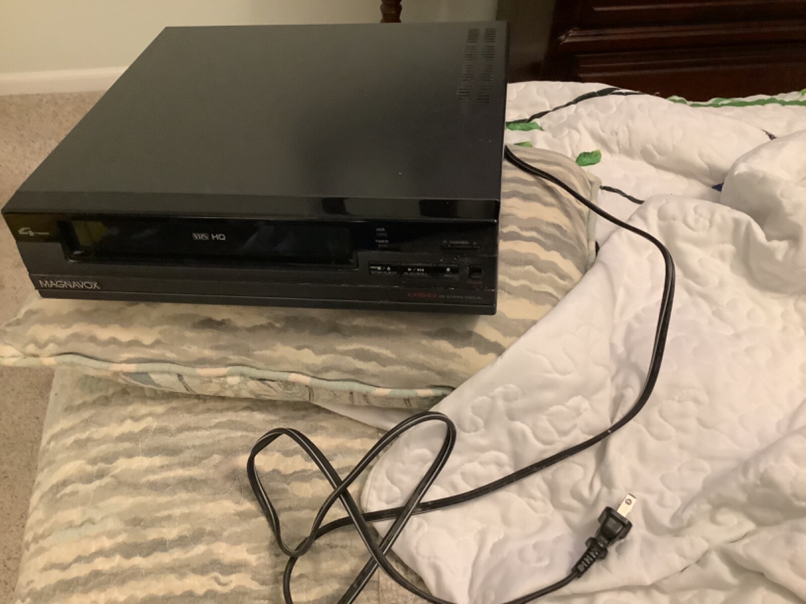 Magnavox VR9740AT01 4-Head OSD VCR VHS Player No Remote for REPAIR ...