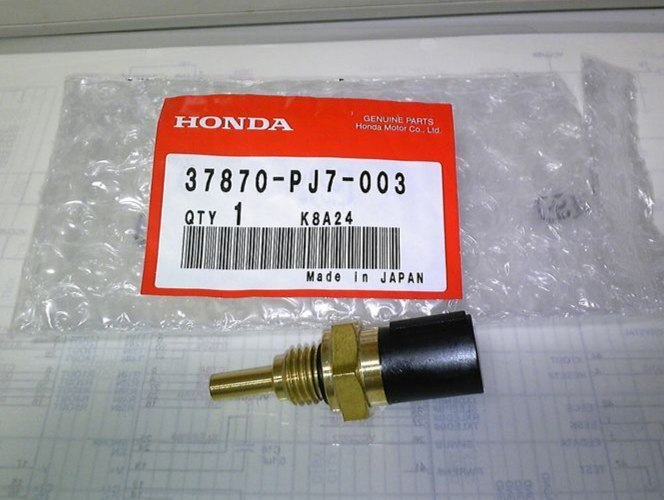 Honda Genuine OEM Coolant / Water-Temp Sensor 37870-PJ7-003 IAT / TW5 ...