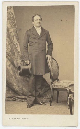 CDV circa 1860. Charles Eberhard Bapst, négociant, joaillier du roi, à ...