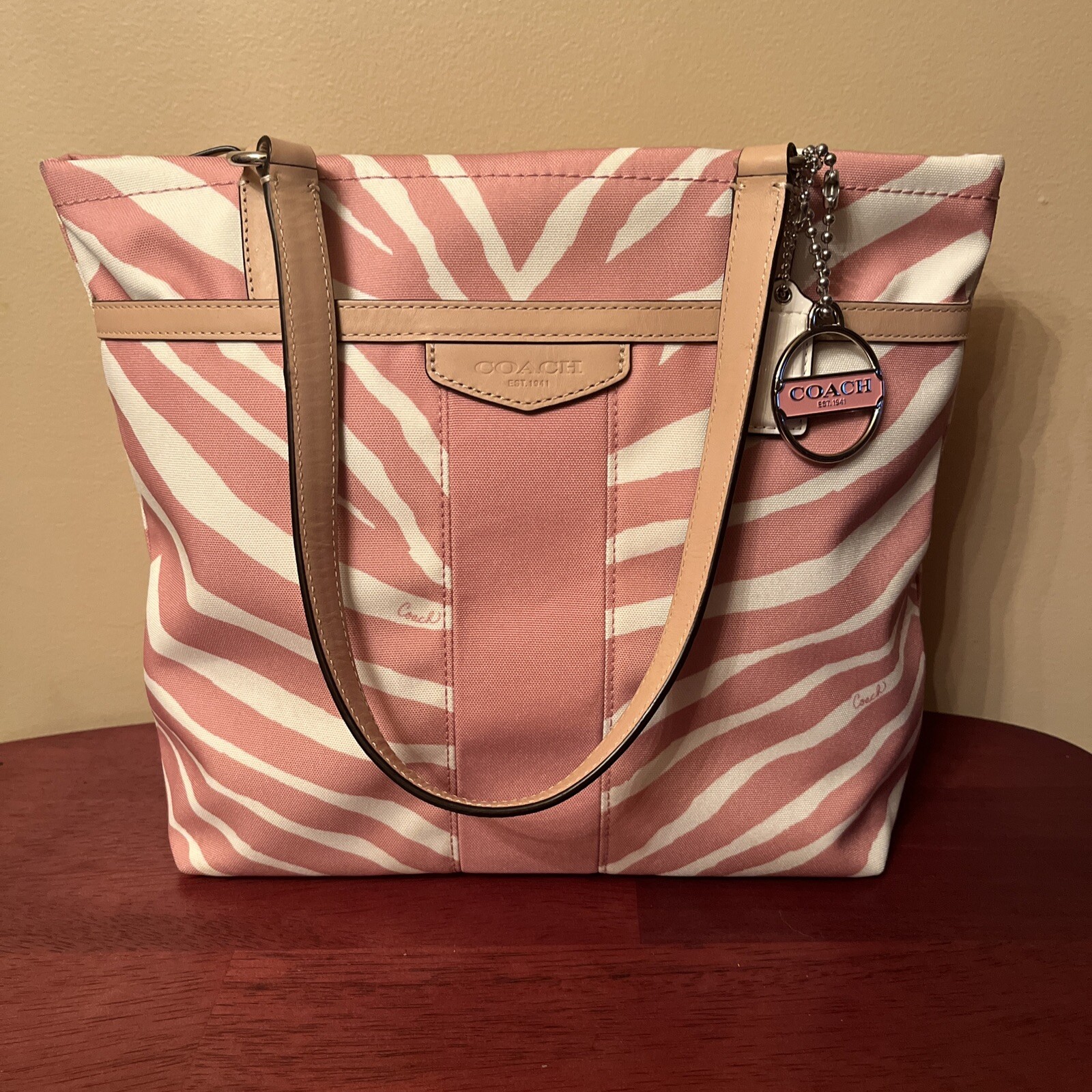Coach Zebra Print Tote Signature Canvas Purse Shoulde… - Gem