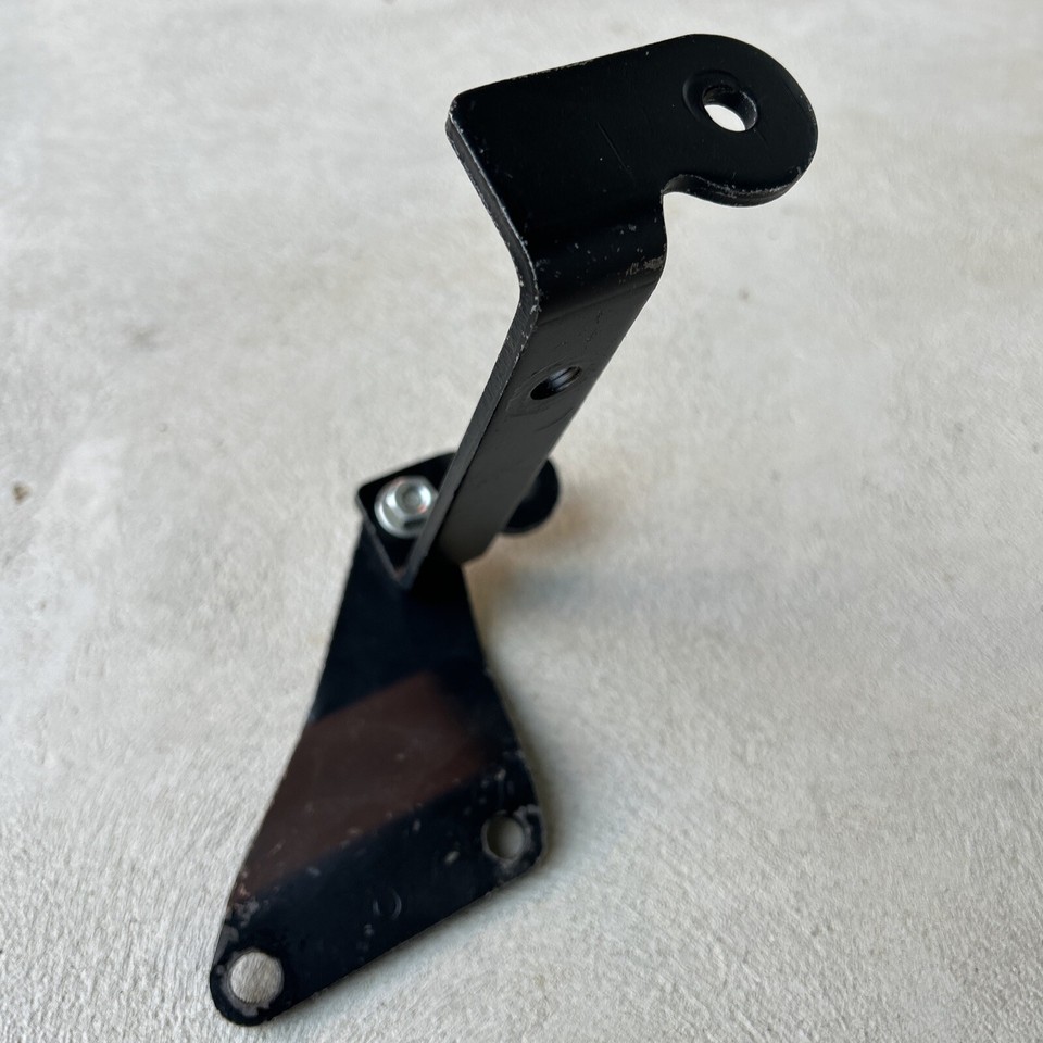 1958 1959 Chevrolet 348 409 Generator Bracket set up MINT Original w ...