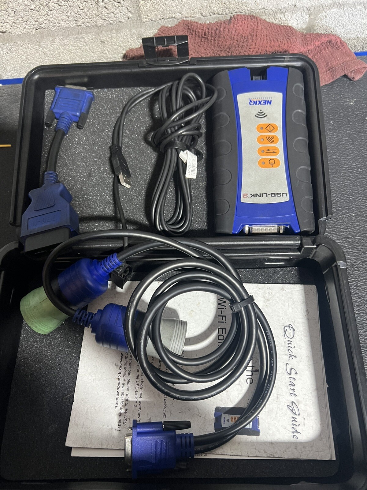 NEXIQ 124032 USB-link 2: Bluetooth Edition, PC to Vehicle Interface ...