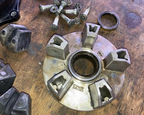 Triumph Sprint 955i ST 2003 cushion drive hub | eBay Australia