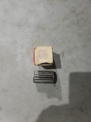 International Harvester Roller Bearing Pt No ST1303 Corn Picker ...