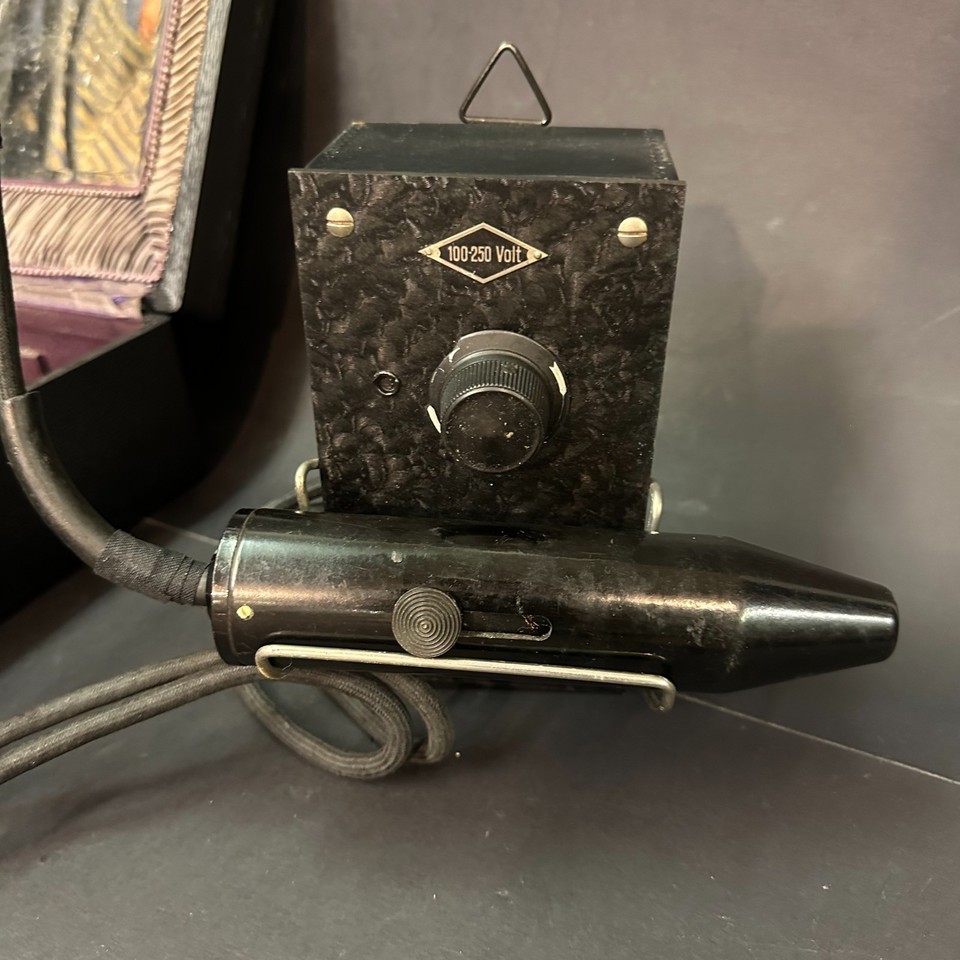 1920 ANTIQUE VIOLET RAY PLASMA GENERATOR QUACK MEDICAL MACHINE WORKING ...