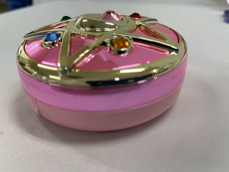 Japan Sailor Moon Make Up Flesh Tone Powder Shining Moon Miracle ...