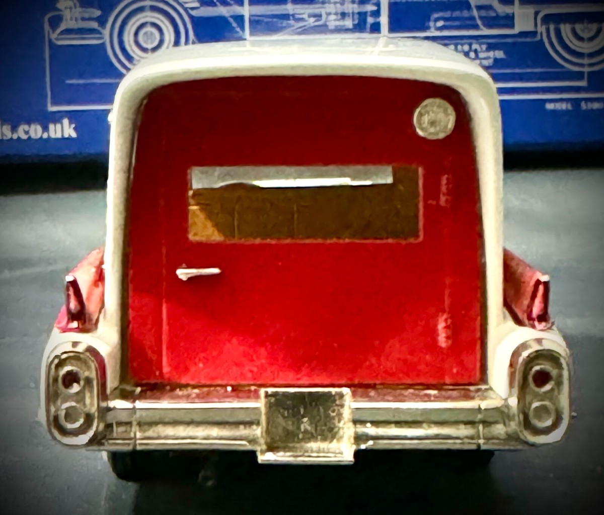 Ambulancia Cadillac 1960 Vintage Cadillac Police Ambulance Car On