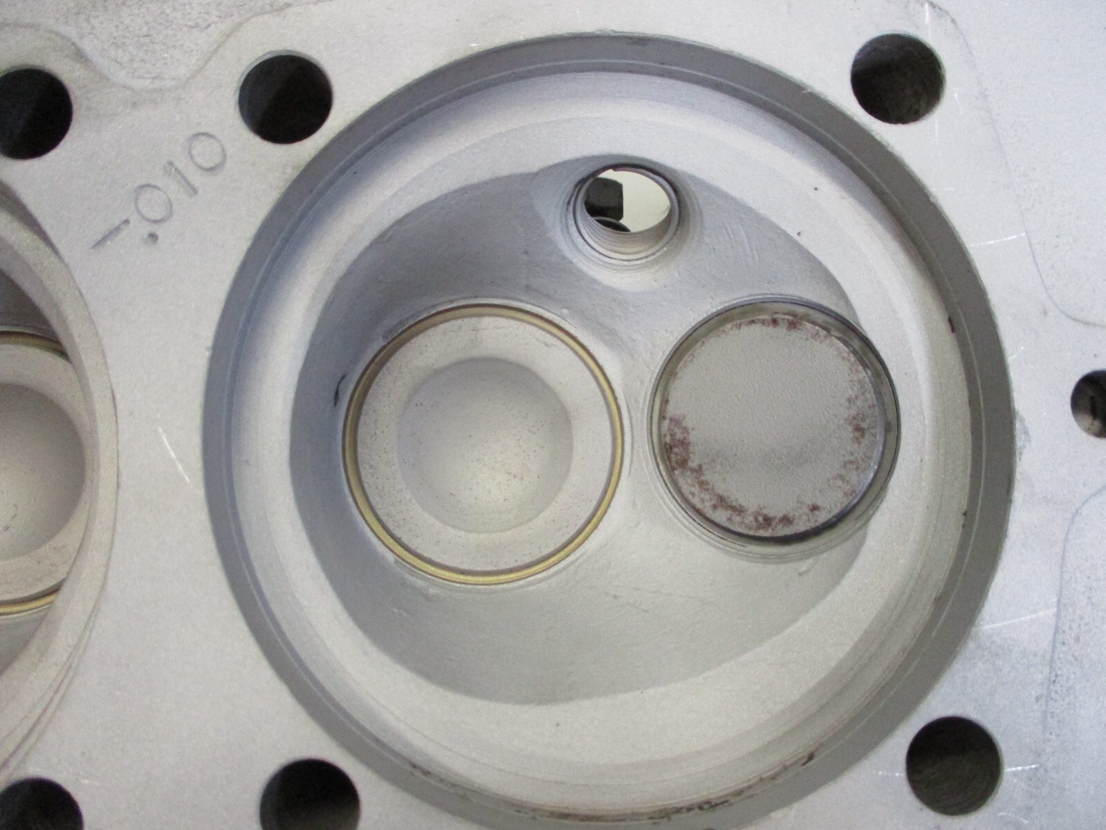 Porsche 356 Cylinder Heads Valves Springs PAIR OF ORIGINAL | OE ...