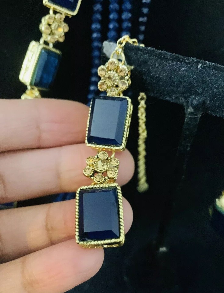 NWOT Faux Navy Blue Color Stone And Imitation Crystal Layer Necklace ...