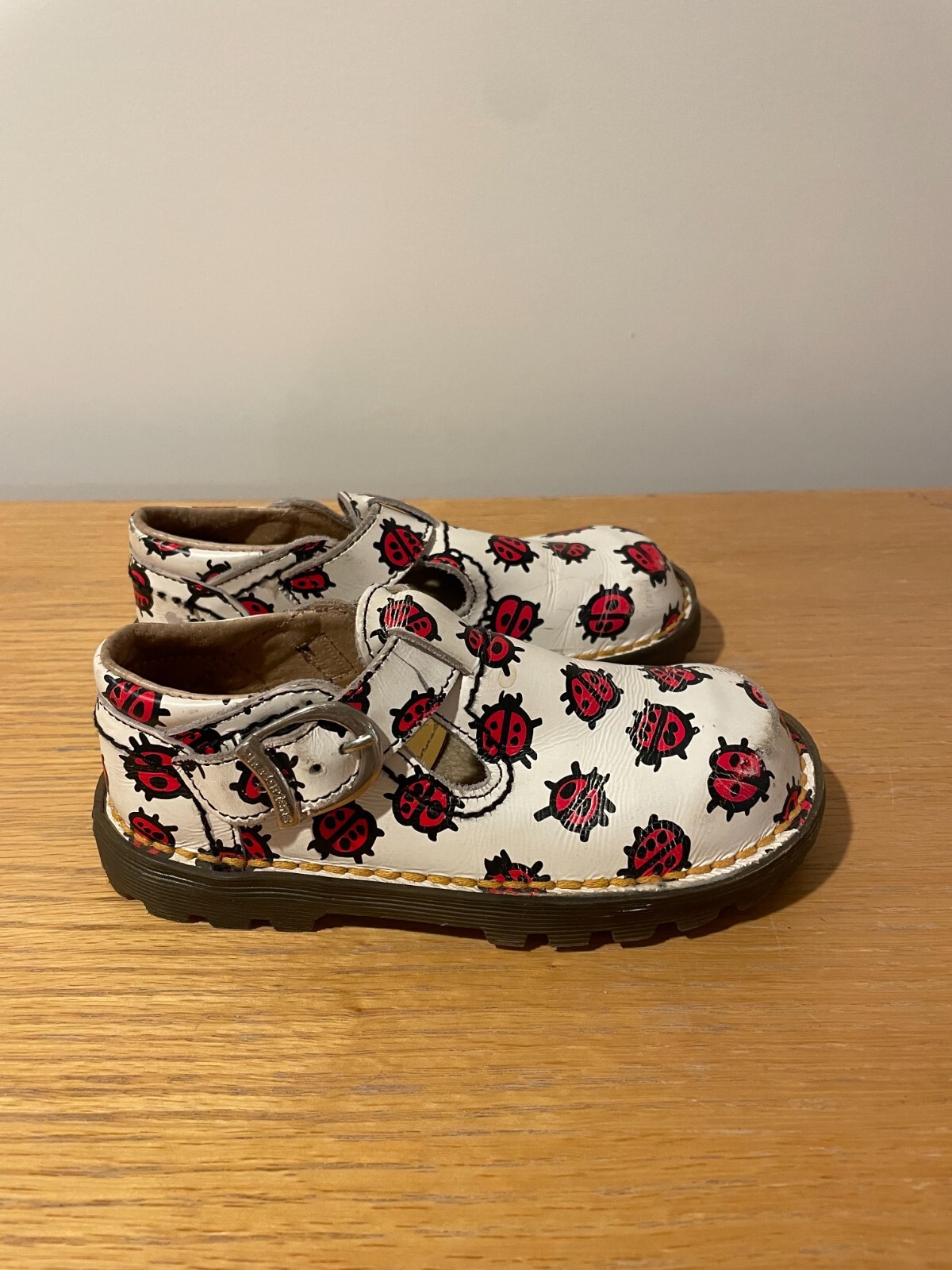 RARE England Made Vintage Dr. Martens Ladybug size 9 … - Gem